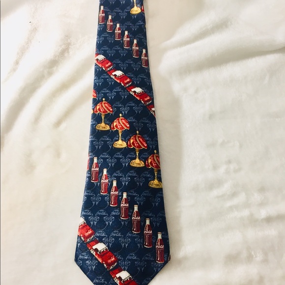Coca Cola | Accessories | Vintage Collectible Coca Cola Tie | Poshmark